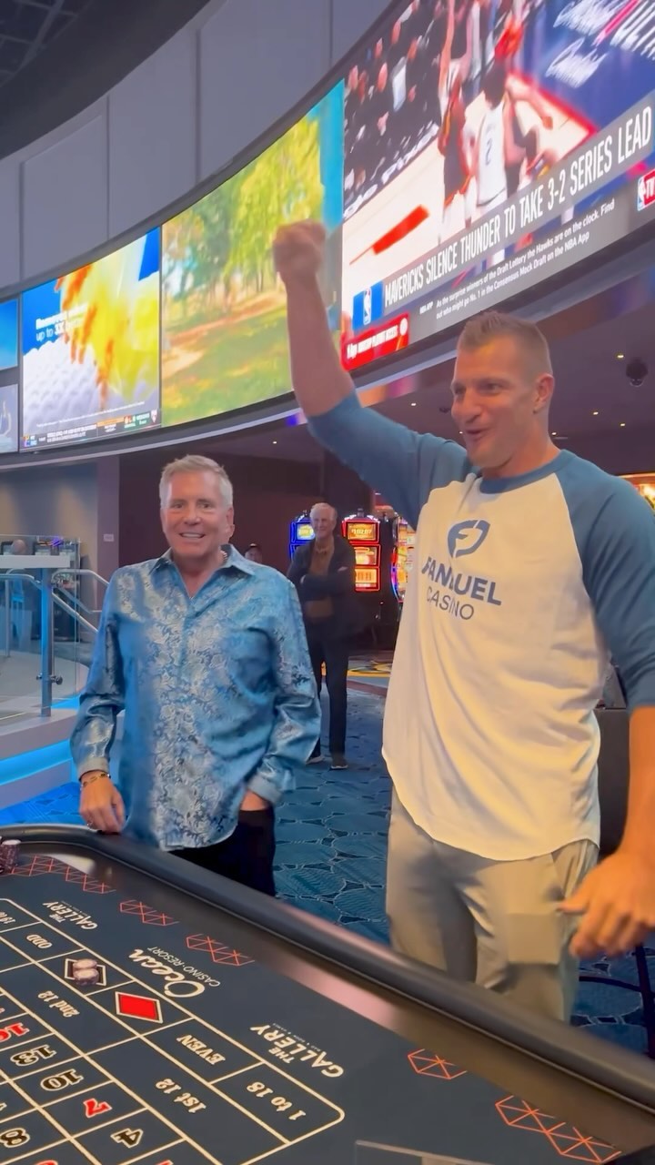 Vegas Matt Net Worth: How Much Is He Worth - Facts People